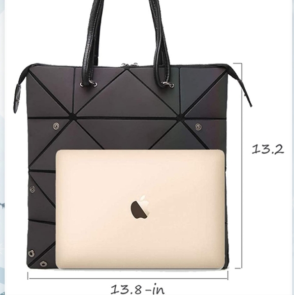 Boutique Emmé | Bags | Shape Shifting Color Shifting Transforming ...